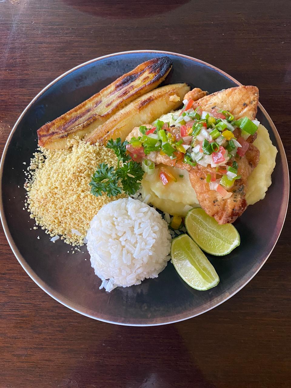 O novo Seu Jambu promove almoço em homenagem ao Círio de Nazaré | Acha ...